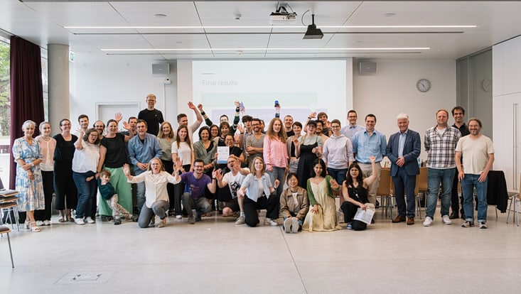 Summer party with award ceremony, lectures and hands-on activities : CUI: Advanced Imaging of ...